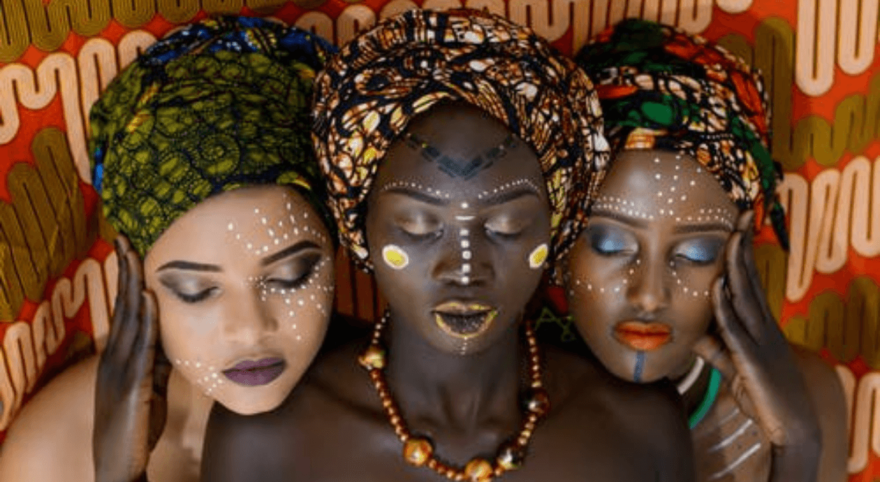 Maquiagem para Pele Negra: Como Escolher as Melhores Cores e Preparar a ...